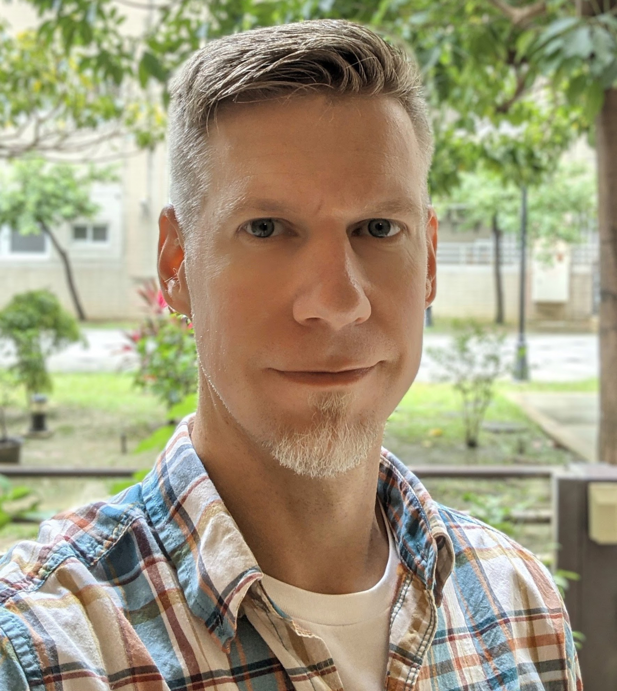 About Us – Applied Linguistics, Language, and Literacy (ALLL) lab